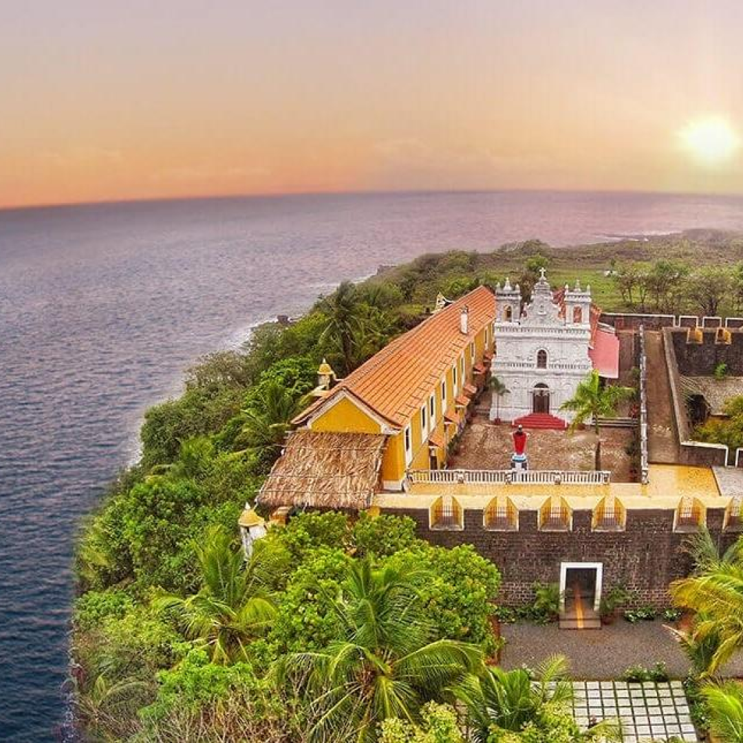 Fort Tiracol – Radha House Siolim